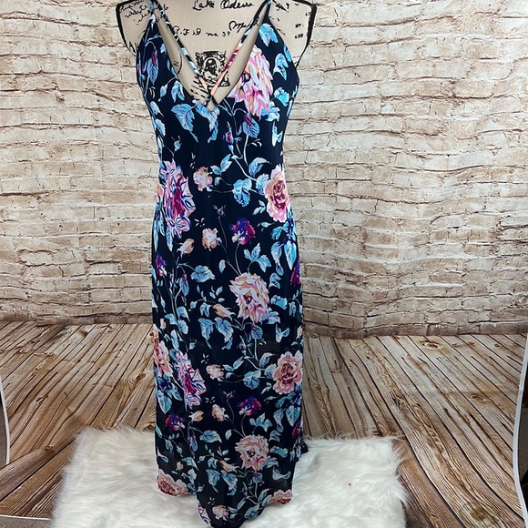 Timing | Dresses | New Timing Fitted Maxi Dress With Strap Detail Small ...